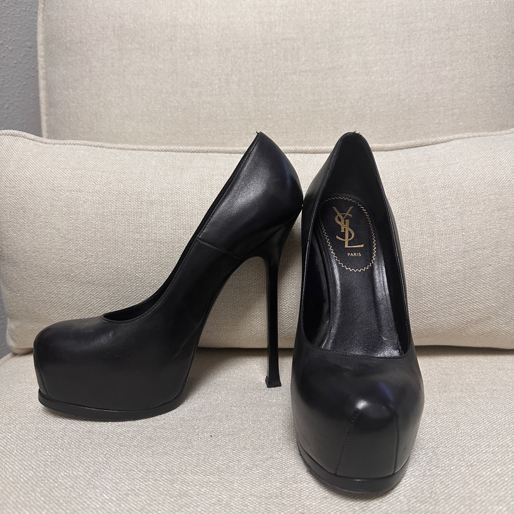 Ysl Black Embossed Patent Leather Platform Pumps - Gem